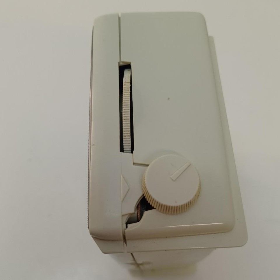 Vintage GE P-9011 Transistor AM Radio Portable w/Case 1960's Untested ...