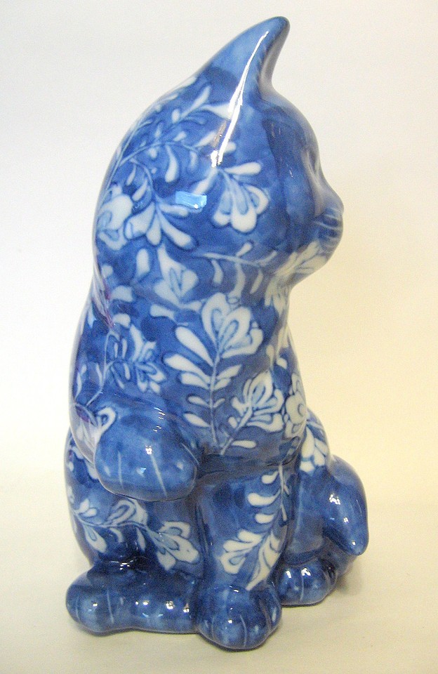 Ceramic Sitting Cat Figurine Blue White Hand Painted Design 7 to 8 Inch ...