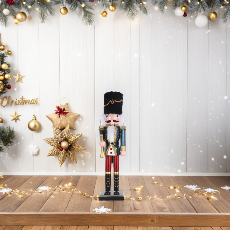 Decorative Nutcracker Statue: Unique Axe Wooden Nutcracker Art Piece ...