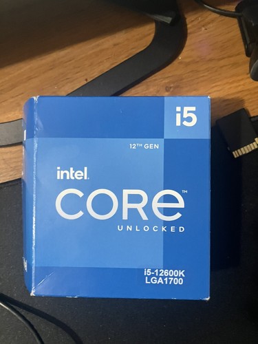 Intel Core i5-12600K Processor (4.9 GHz, 10 Cores, FCLGA1700) Box ...