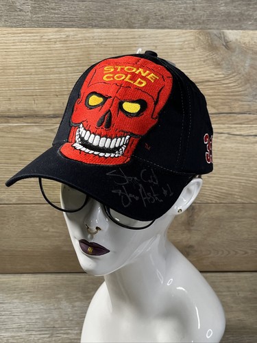 WWF Stone Cold Steve Austin 2001 Vintage Autographed Black Hat w/ Red ...
