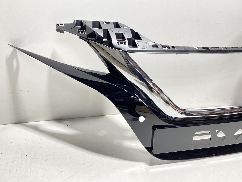 NISSAN LEAF ZE1 Electric Front Upper Grill 620705SH1B Electricity 2018 ...