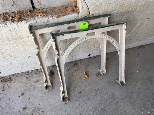 VINTAGE CAST IRON MACHINE LEGS Base Stand Art Deco Industrial | eBay