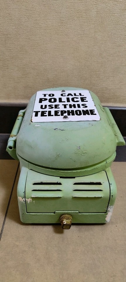 Vtg.1950's NYPD POLICE CALL BOX STREET TELEPHONE/ORIGINAL GREEN ...