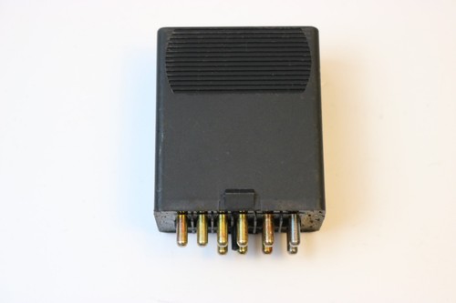 Mercedes Benz W124 W201 W460 Kraftstoffpumpe Relais 0035452005 05370201 ...