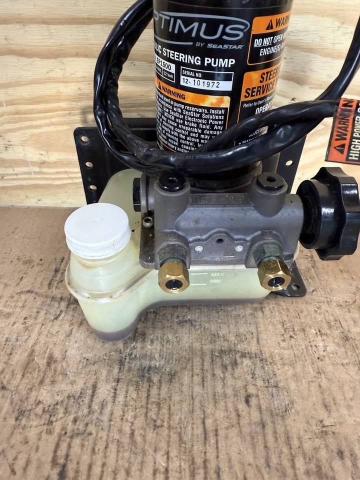 Seastar Optimus EP1500 EPS Pump W Intergrated Valve Marine Hydraulic ...