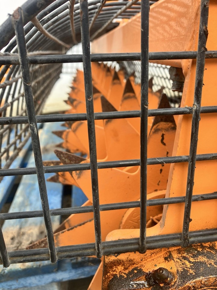 Sisis SS4 Slitter With Sisis AMR4 Amenity Rake 4 Foot With Compact ...