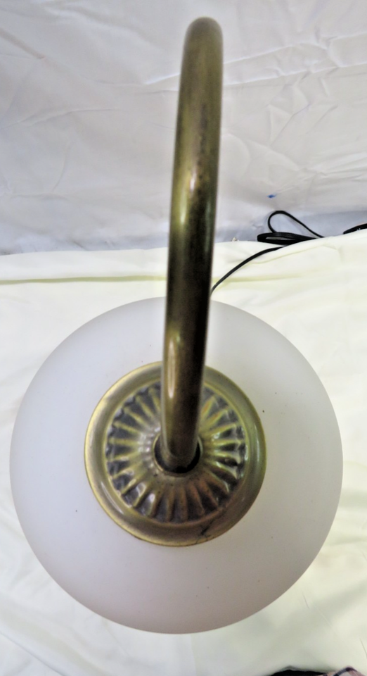 The CROSA Collection Lamp, Vintage Art Deco Lady Lamp, Glass Shade with ...