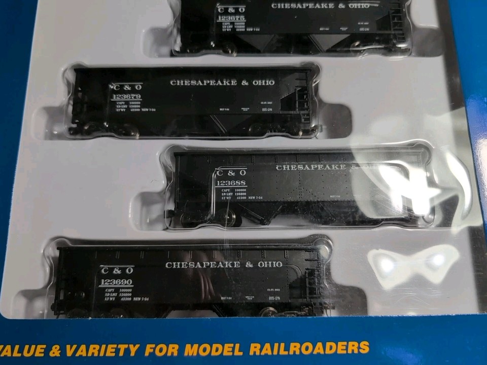 36' 2-Bay Offset Hopper 6-Pack Ready to Run -Chesapeake & Ohio 910 ...