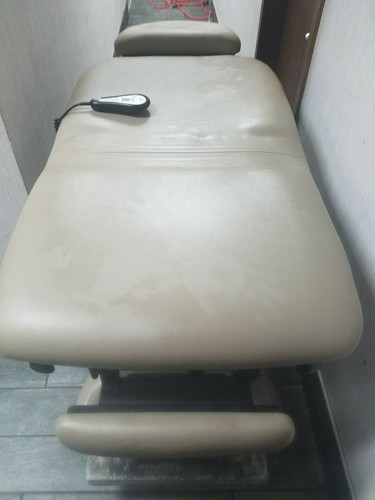 Midmark/Ritter 630 Full Power Table, New top Free shipping to ...