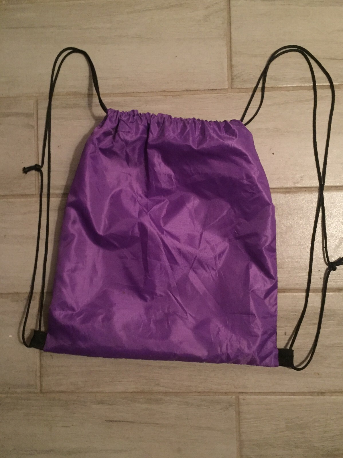 Title: Young Living Essential Oils drawstring pull st… - Gem