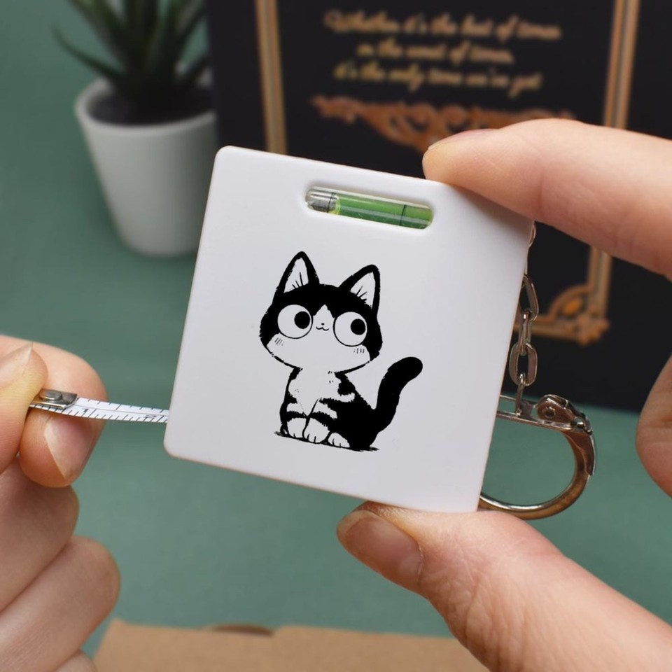 'Cute Cat Sitting' Keyring Tape Measure / Spirit Level Tool (KM00047060 ...