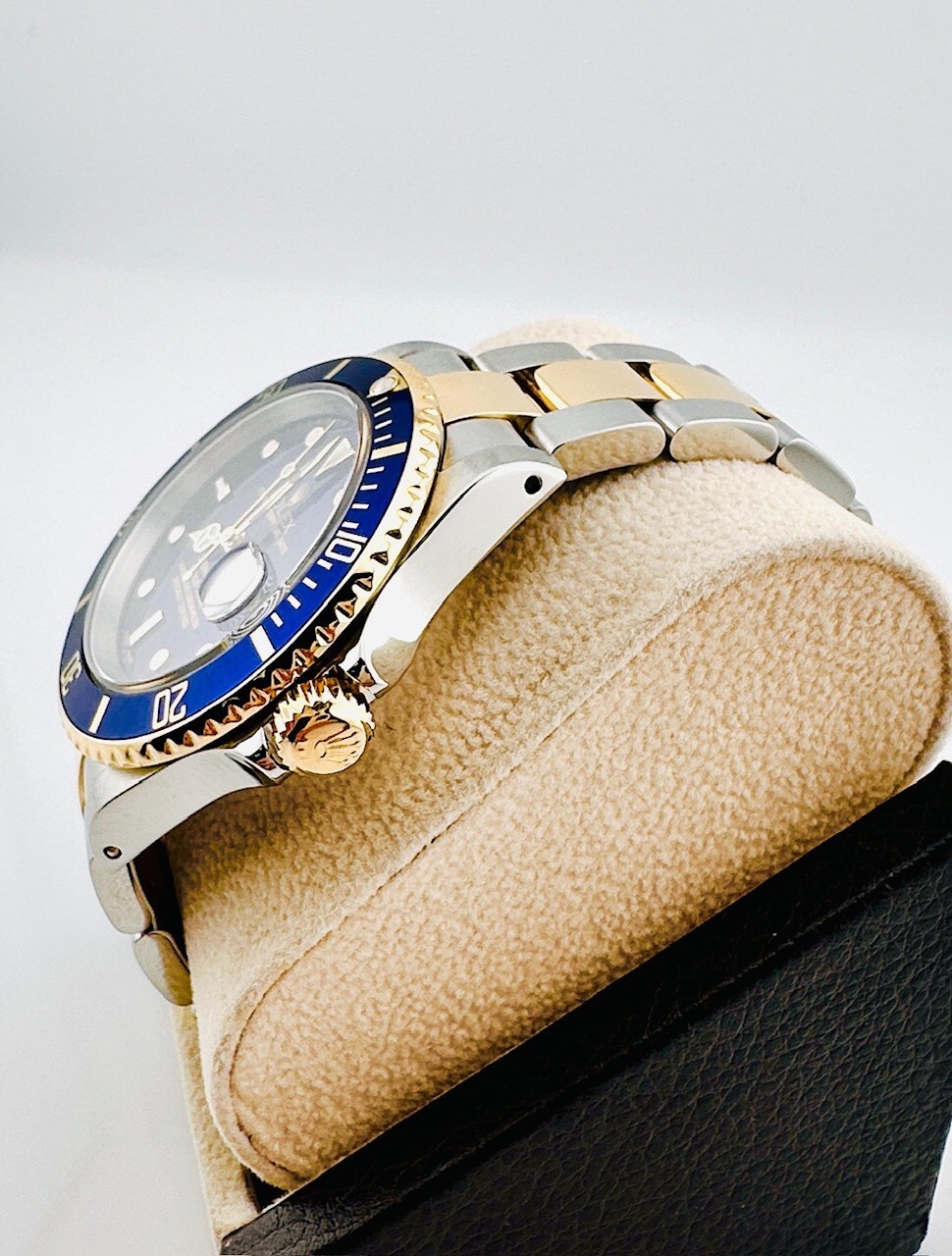 Rolex Submariner 16613 Blue Dial 18K Yellow Gold Stainless Steel | eBay