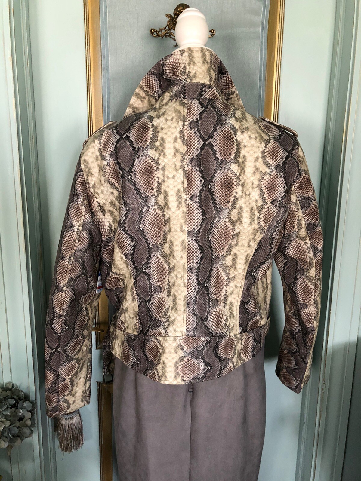 NWT Gray Cream Faux Leather Snakeskin Pattern Moto Jacket Size XL | eBay