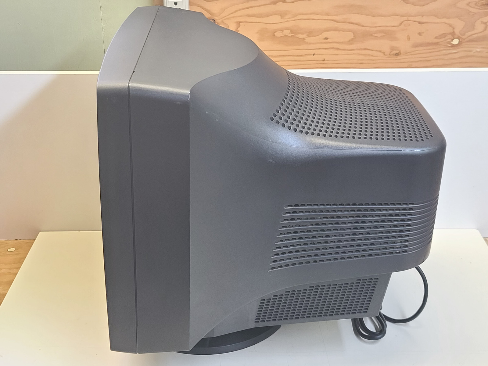 Ibm E74 Monitor 17 In