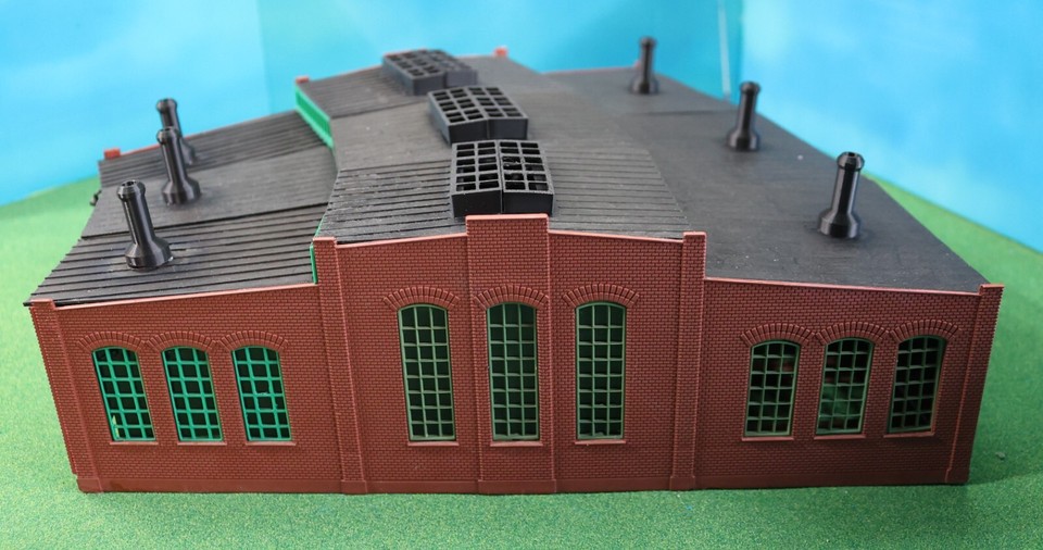 HO Scale Built-Up 3 Stall Engine Shed Roundhouse Building | eBay