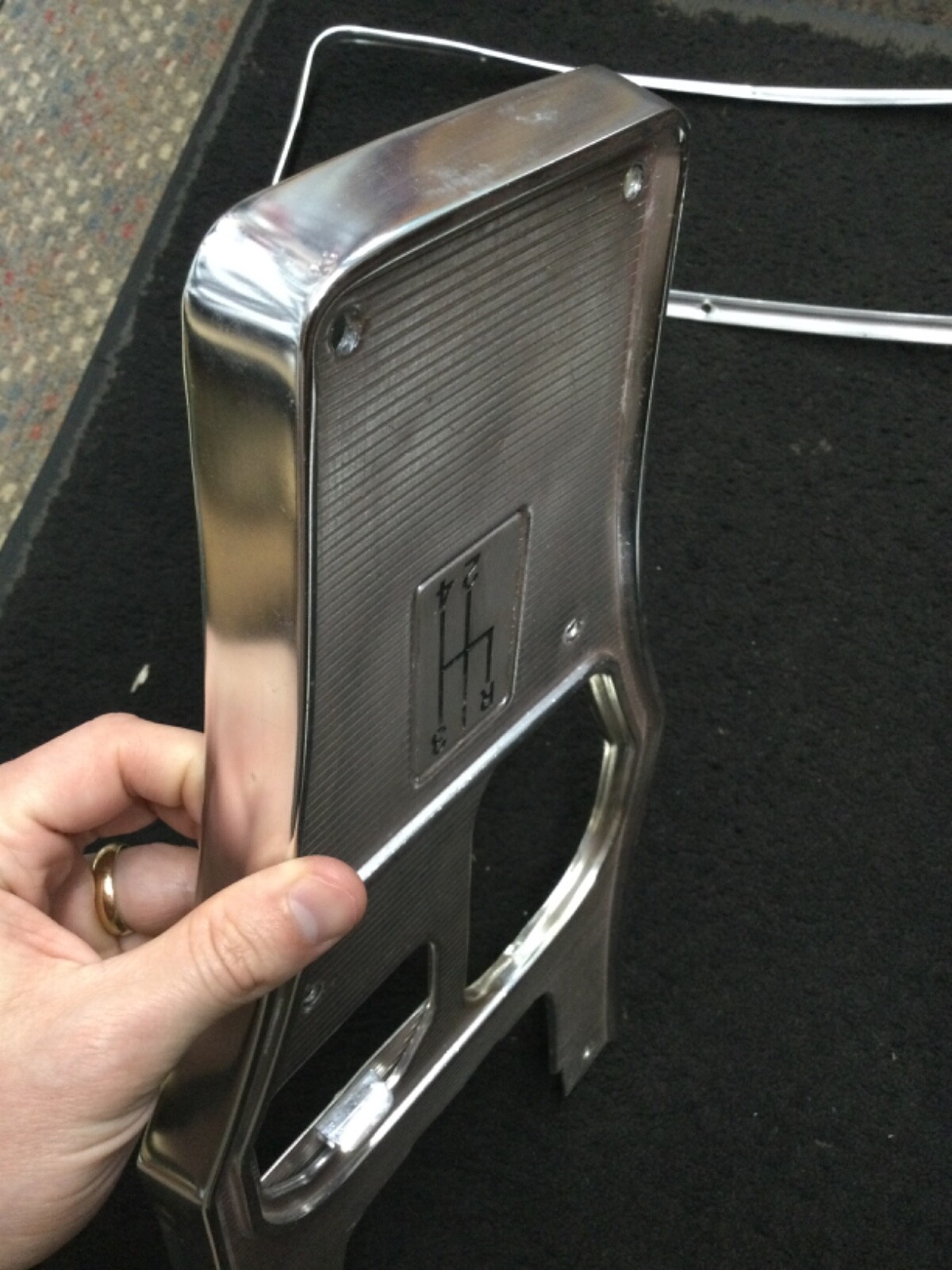 1963 C2 Corvette 4-Speed Shift Console with Horseshoe Complete ...