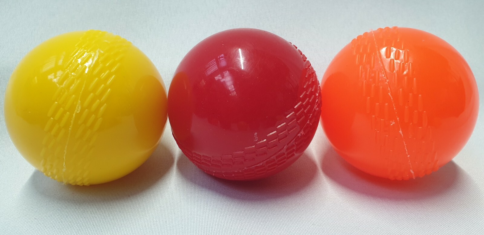 3 x Windball Orange Red Yellow Cricket Practice Pets Gift Garden Indoor ...