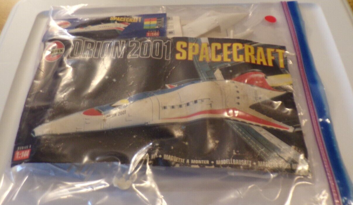 LOOK AIRFIX ORION 2001 SPACECRAFT SCALE 1/144 MODEL KIT OR PARTS NO BOX ...