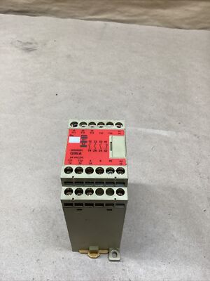 OMRON G9SA-301 SAFETY RELAY UNIT 24VAC/DC #704F-107FML | eBay