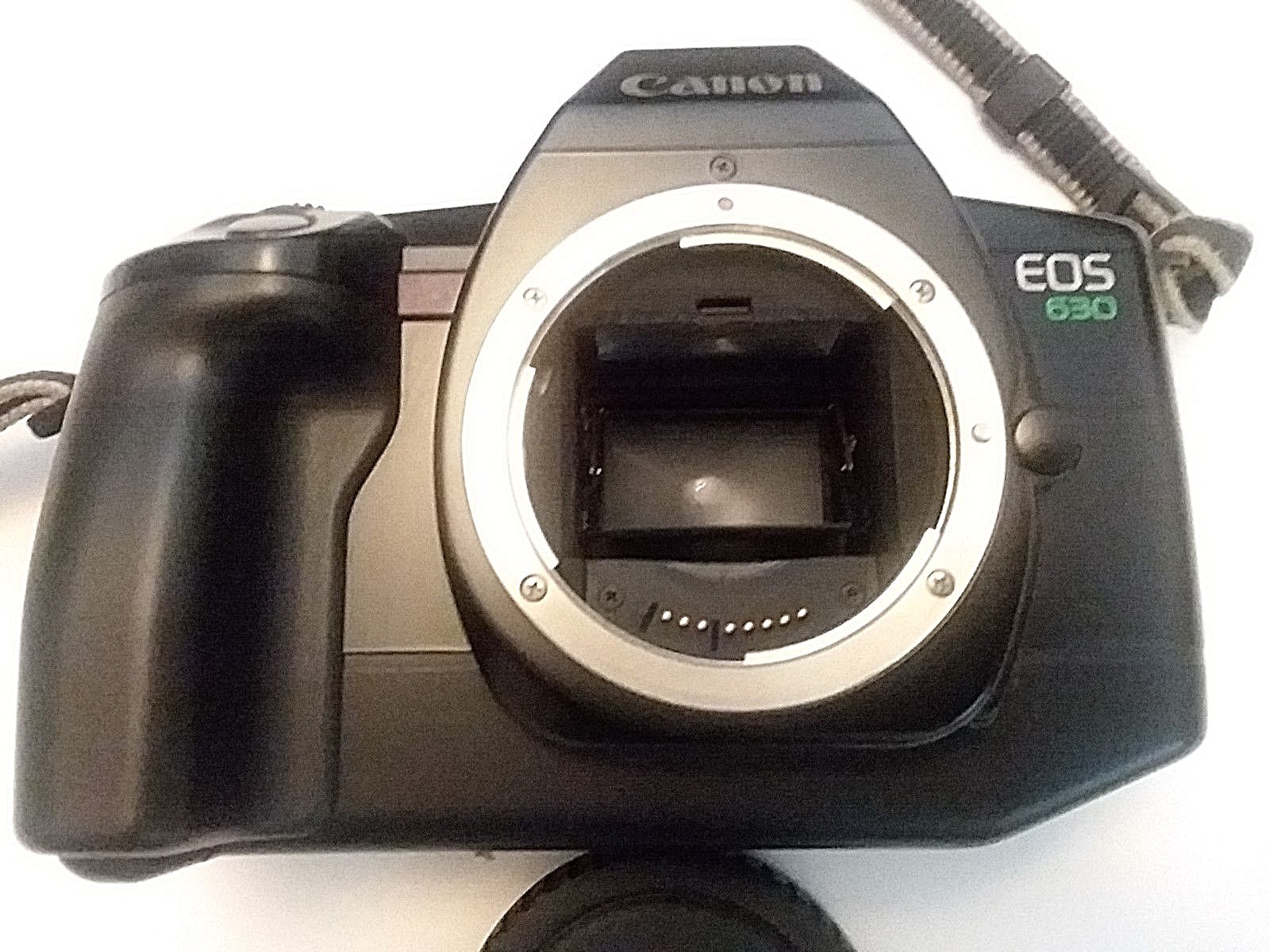 Canon EOS 630 35mm SLR Film Camera Body Only 689466584592| eBay
