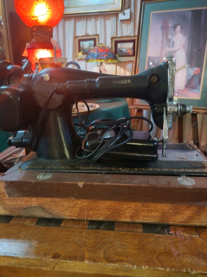 1887 singer antique sewing machine works beautifully! in case | eBay