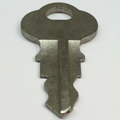 501584 NOS OMC Johnson Evinrude Boat Outboard KF Series Key KF-69 Free ...