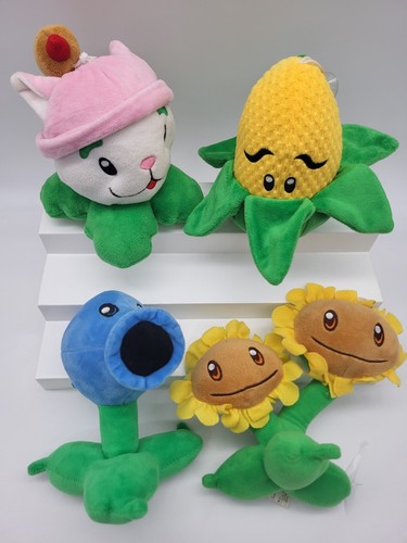 Plants vs Zombies Plush Lot: Cattail, Twin Sunflower, Snow Pea, Kernel ...