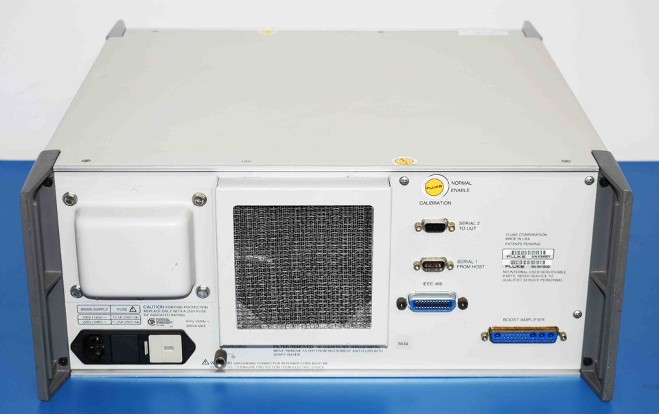 Fluke 5500A Multifunction Calibrator with SC300 300MHz Scope Option ...