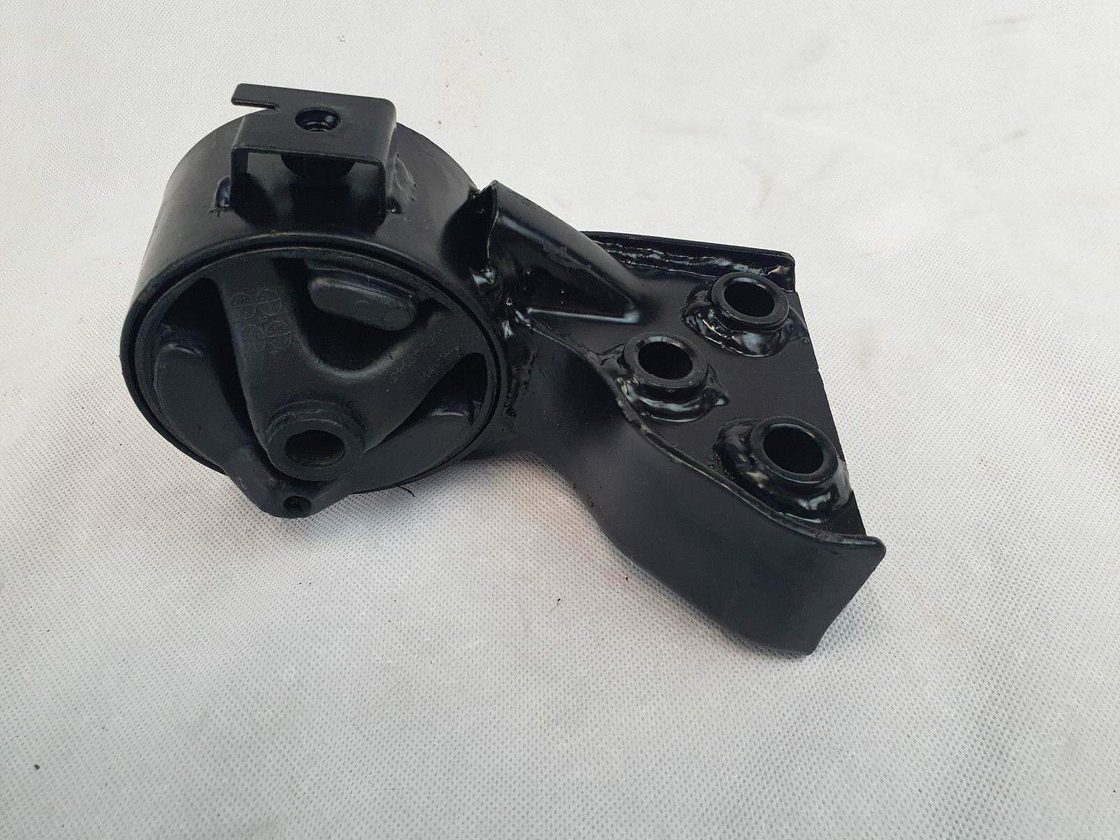 8238 Left Eng. Mount 1PC For Eagle Summit; Mitsubishi Mirage 96-93 1.5L ...