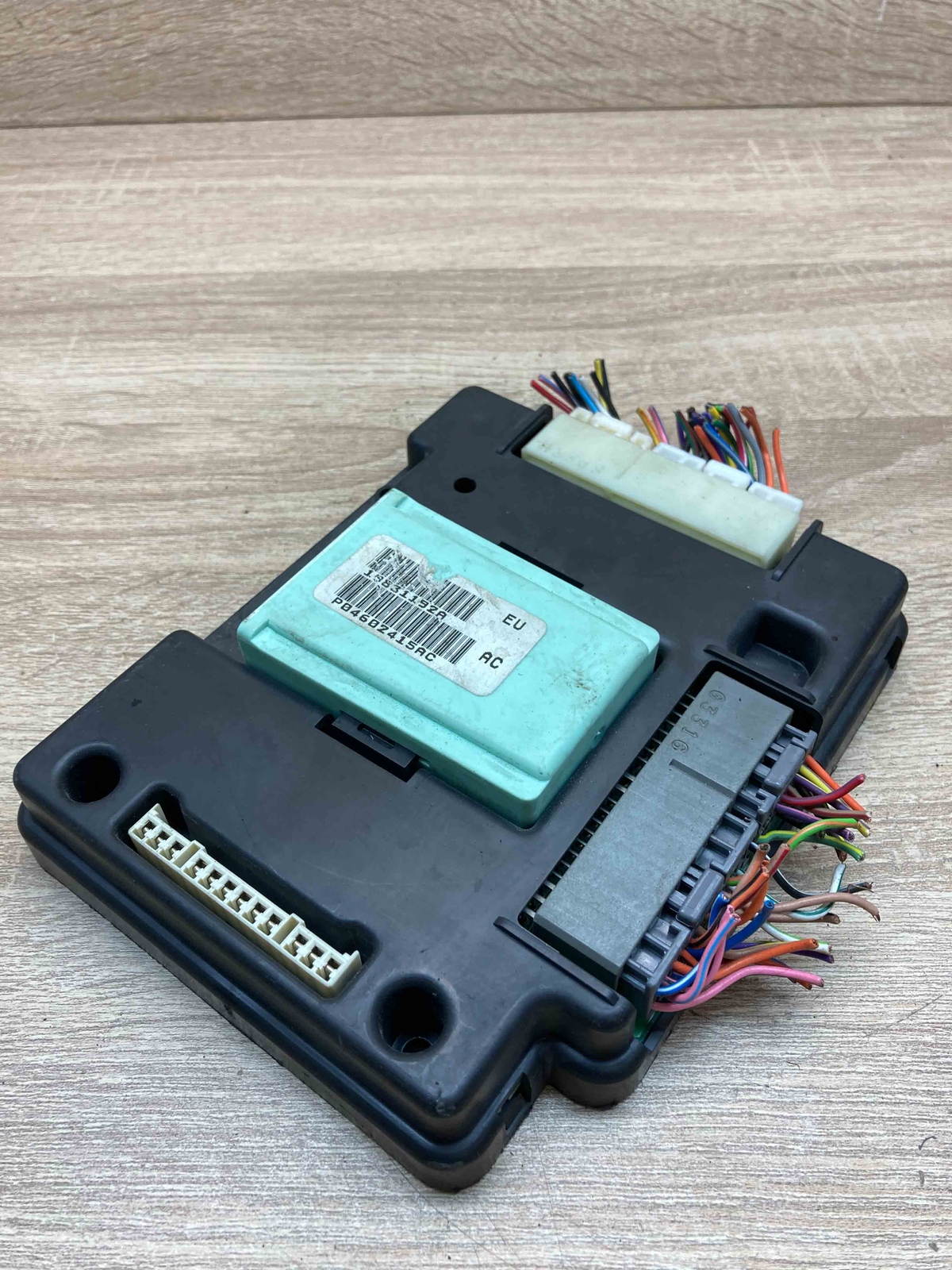 P04602368AN 04602368AN Chrysler Sebring Body Control Module Junction ...