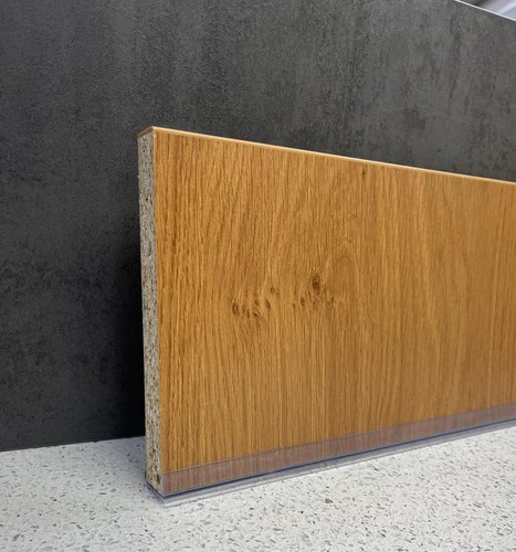 Winchester Oak Plinth Kickboard &Plinth SEALING STRIP 18mm Panel-Made 2 ...