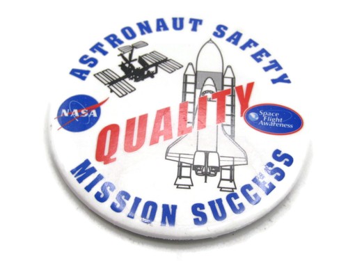 Nasa & Space Flight Awareness Pin Astronaut Safety Mission Success | eBay