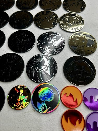Pokemon TCG Holographic Coins - Lot Of 39x - Pikachu - Dragonite - Look ...