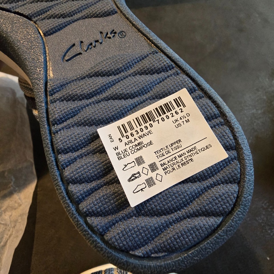 Clarks Women’s Arla Wave Sandals 26177190 Blue Combi Fabric Size 7 ...
