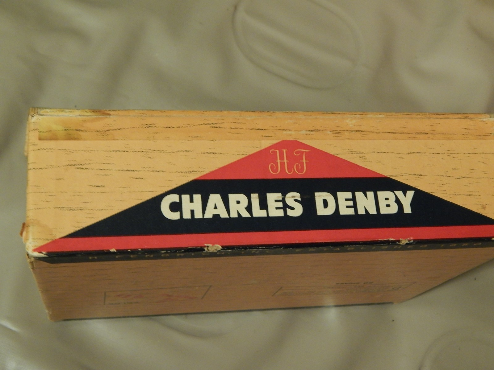 Charles Denby ~Invincibles~ (CIGAR BOX) 2 For 15c "Taste Like a Ten ...