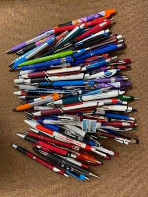 Lot of 100 Pens Office Supply Nice Ballpoint Writing Utensils Bundle ...