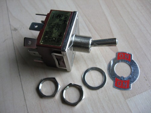 Daier Toggle Switch KN3C-302 TPDT 2-Position 250VAC 15Amps 12VDC 1/2" # ...