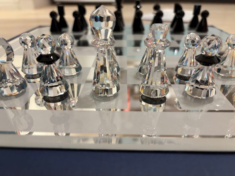 Swarovski Crystal Chess Set Original Case Clear Black | eBay