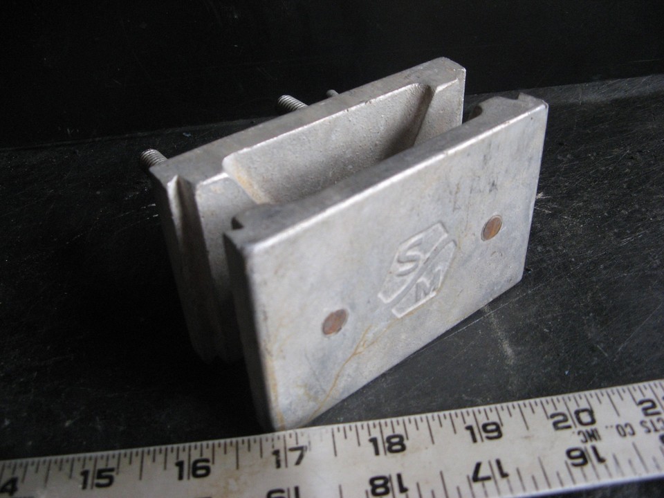 S/M LAPIDARY ROCK CLAMP small vintage SLAB GRABBER for SAW / POLISHING ...