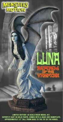 Mark Of The Vampire Luna Vampire With Wings Model Kit 051MM10 | eBay
