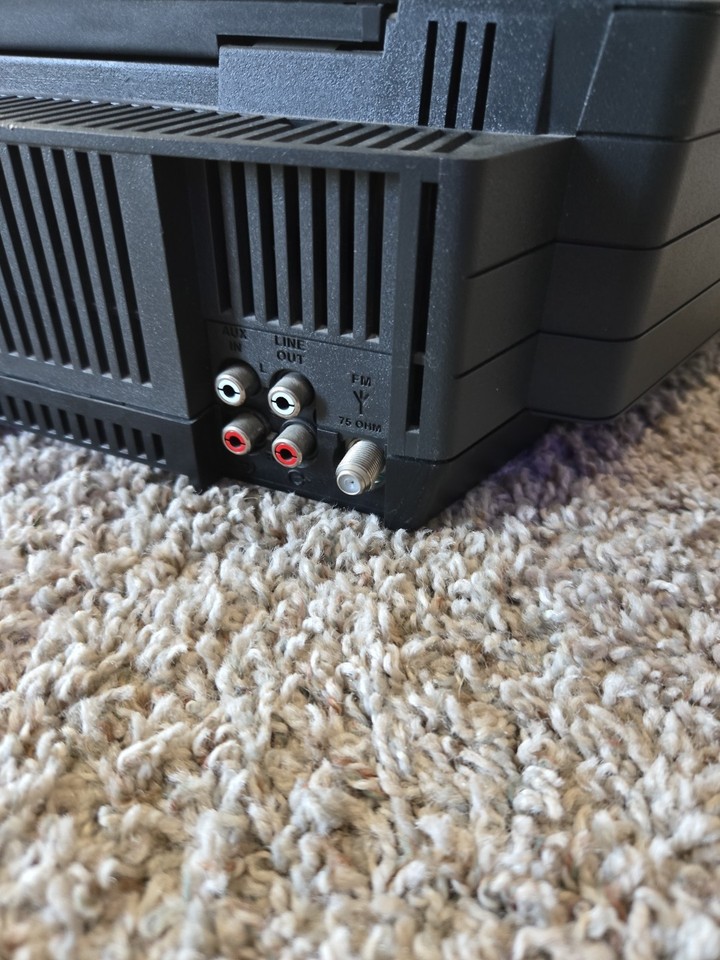 Bose Wave Radio AM/FM AWRC-1G Music System W/ Remote WORKS BUT BAD CD ...