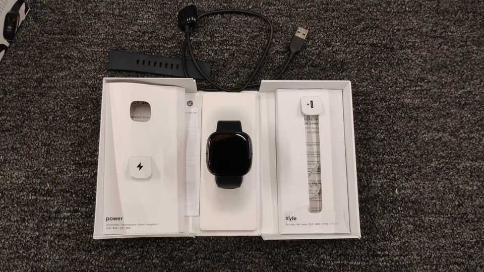 Fitbit Sense 1st Gen Advanced Health & Fitness Activity Tracker Black ...