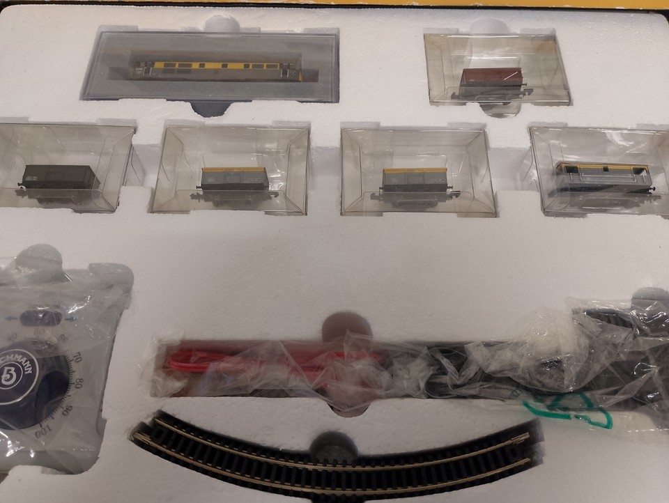 Graham Farish by Bachmann Engineers Train Set. New See Description ...