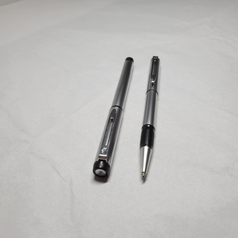 Waterman : 1 x stylo plume & 1 stylo bille / fountain pen & Ballpoint ...