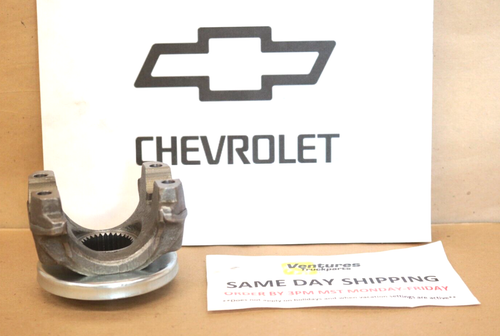 C10 K10 C15 K15 1966-1981 GM 12 Bolt 8.875 Truck Rear Axle Pinion Yoke ...