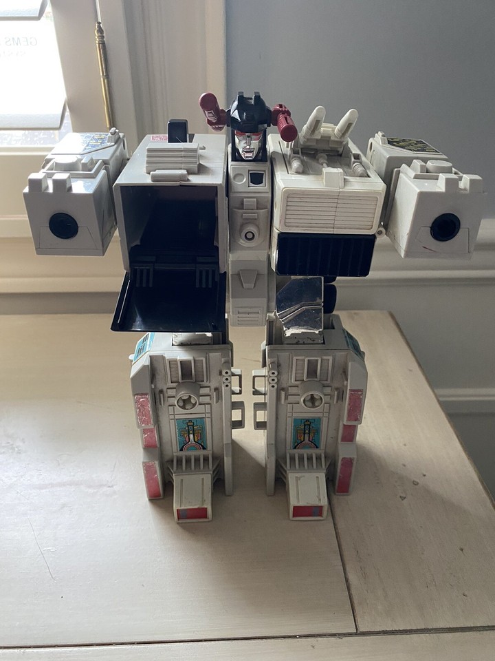 Hasbro Transformers G1 Vintage Metroplex | eBay