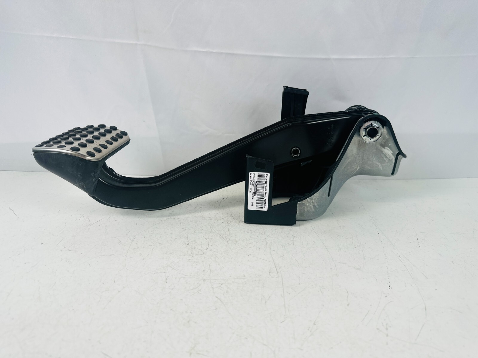 2008-2014 Mercedes C300 W204 Brake Stop Pedal Assembly A2042902101 | eBay