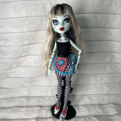 Monster High Home Ick Frankie Stein Doll 2008 | eBay