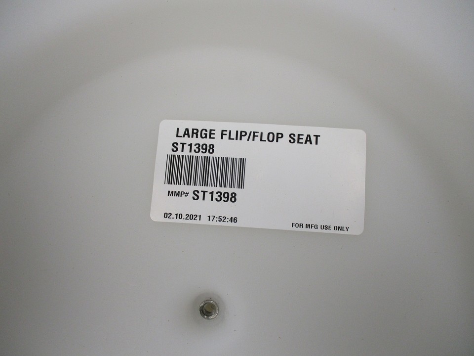 MOELLER MARINE WHITE 72 QT SWING BACK COOLER / LIVEWELL SEAT ST2200 ...